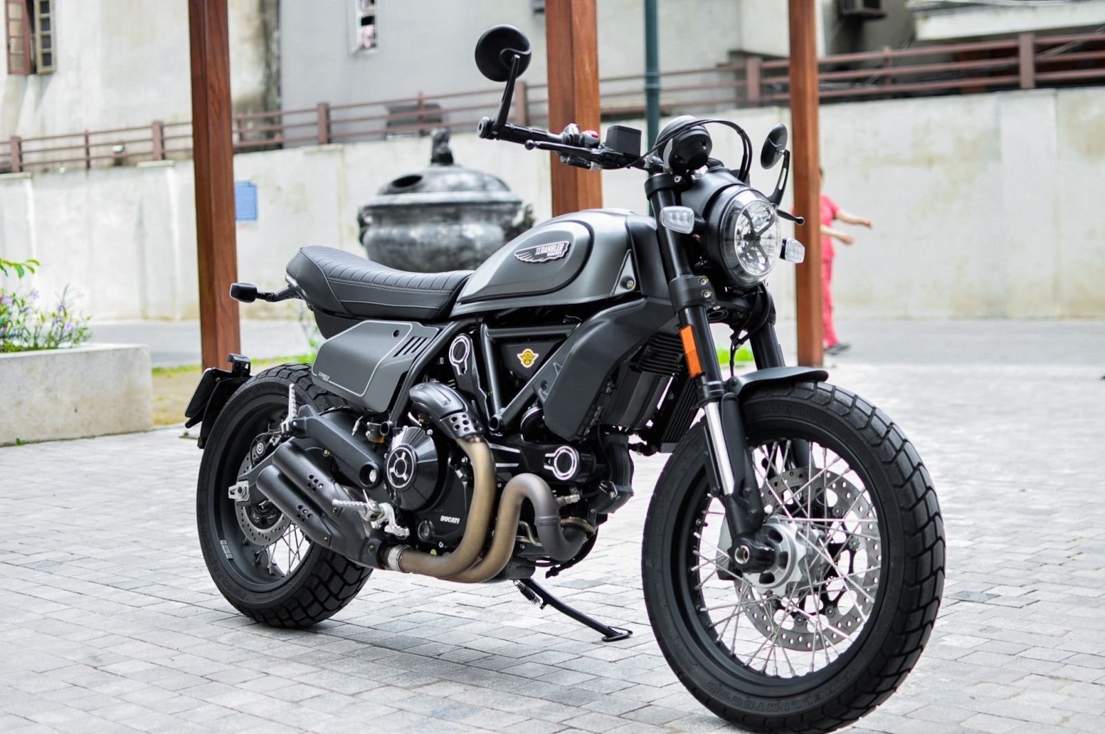 Ducati Scrambler Night Shift